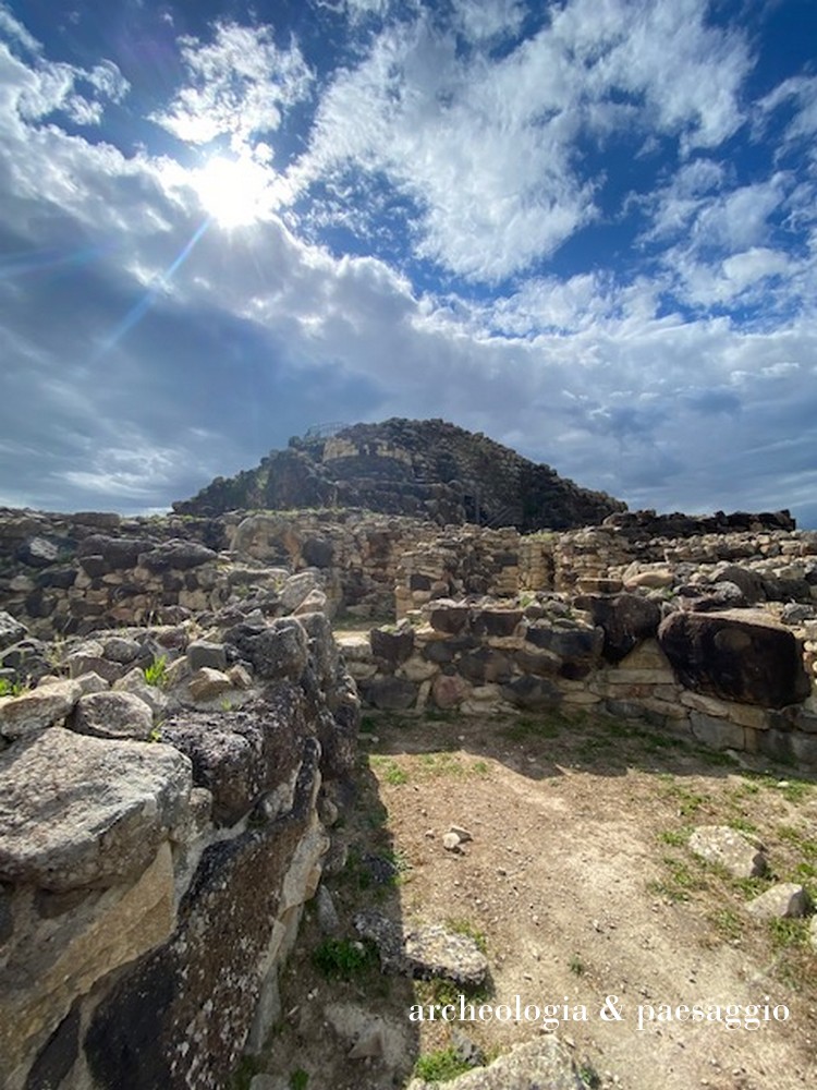 Sardegna archeologica; l'altra faccia dell'isola. Scopriamo Nuraghi ...